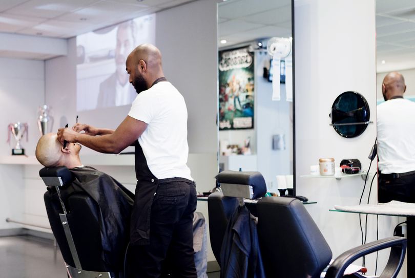 Boek direct: J&A Kappers, Kapper in Rotterdam bij Treatwell.nl